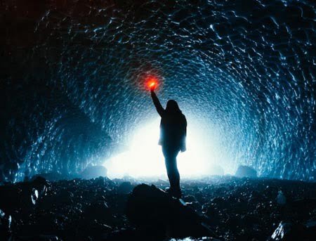 Flashlight Light Colors and Their Uses - Hereoutdoor